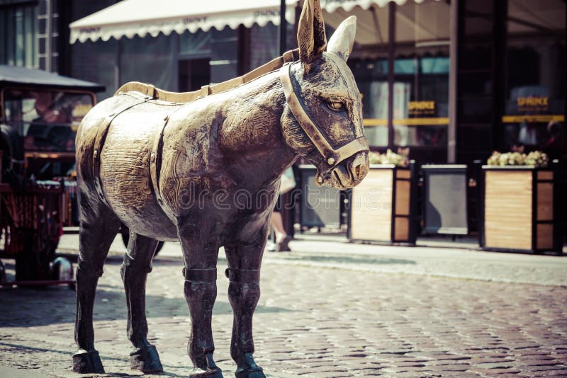 The Statue of a Donkey Old Town Square in Torun. Stock Image - Image of ...