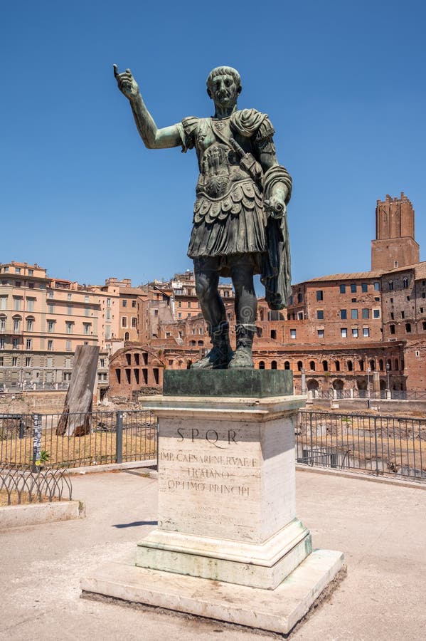 Statue of the Emperor Trajan in Rome Editorial Stock Photo - Image of ...