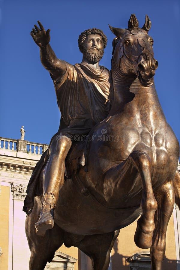 Statue En Bronze De Marcus Rome D'empereur D'aurelius Image stock ...