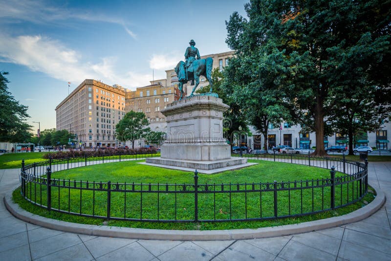 Statue at Farragut Square, in Washington, DC. Editorial Photography - Image of tourism, city ...