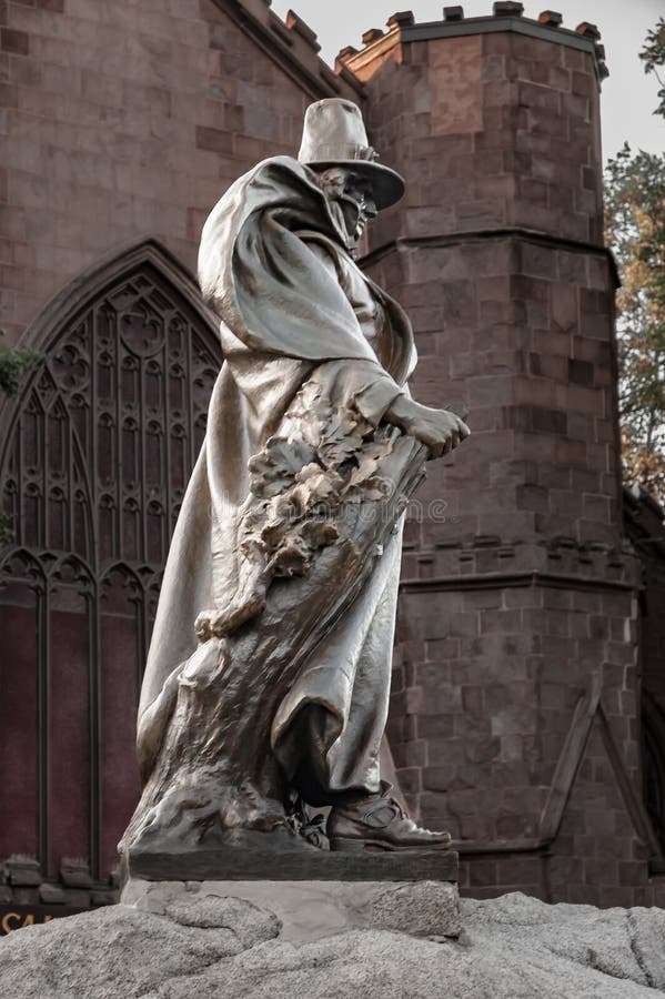 Statue of Founding Father of Salem City Editorial Photo - Image of ...
