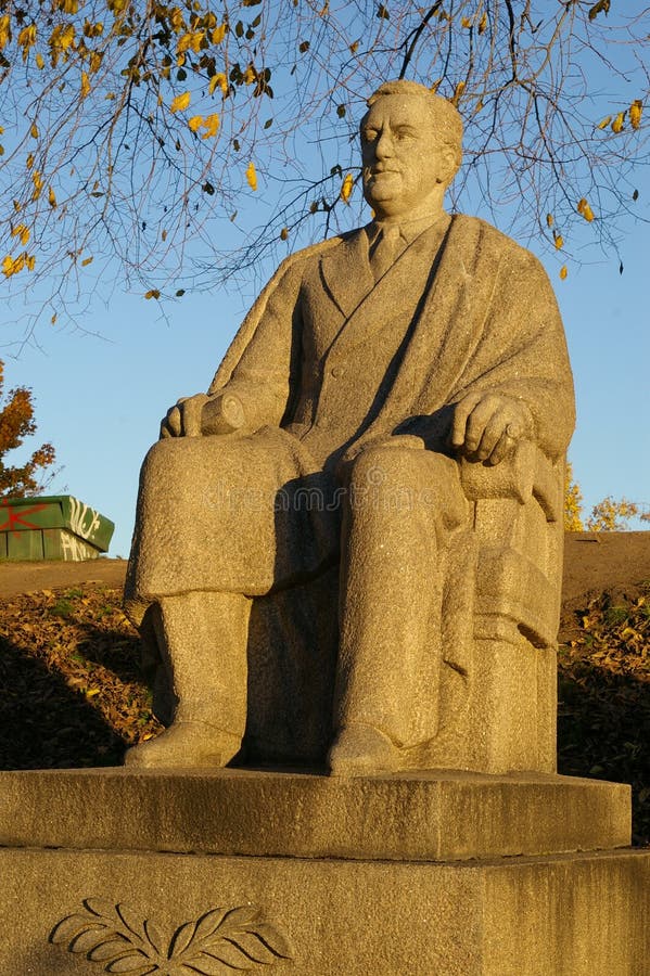 Statue of Franklin D Roosevelt Editorial Photography - Image of ...