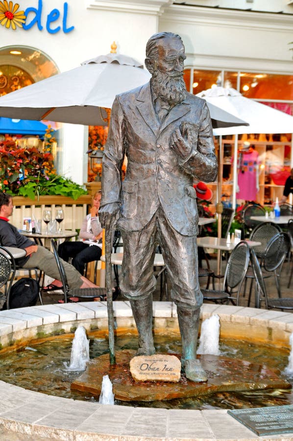 Statue of George Bernard Shaw Editorial Photography - Image of ontario ...