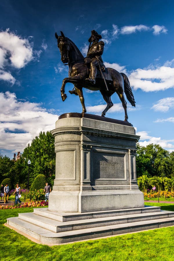 Statue of George Washington at the Commons in Boston, Massachusetts ...