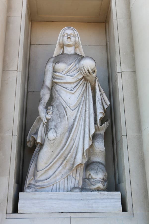 Statue of Goddess in Barcelona Stock Photo - Image of monument ...