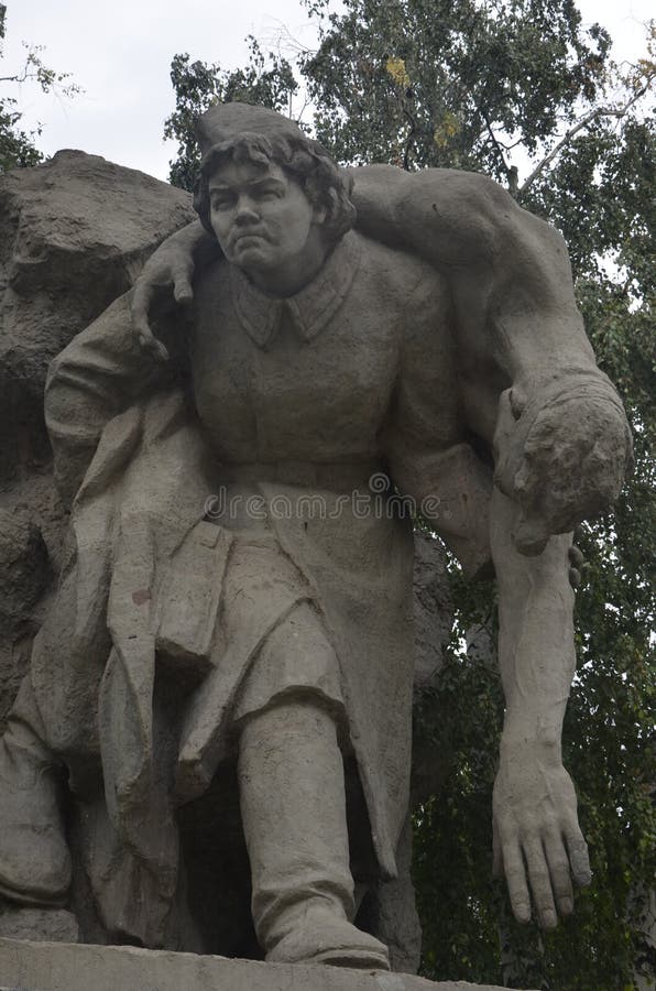 Statue of the Heroes editorial stock image. Image of respect - 86472319