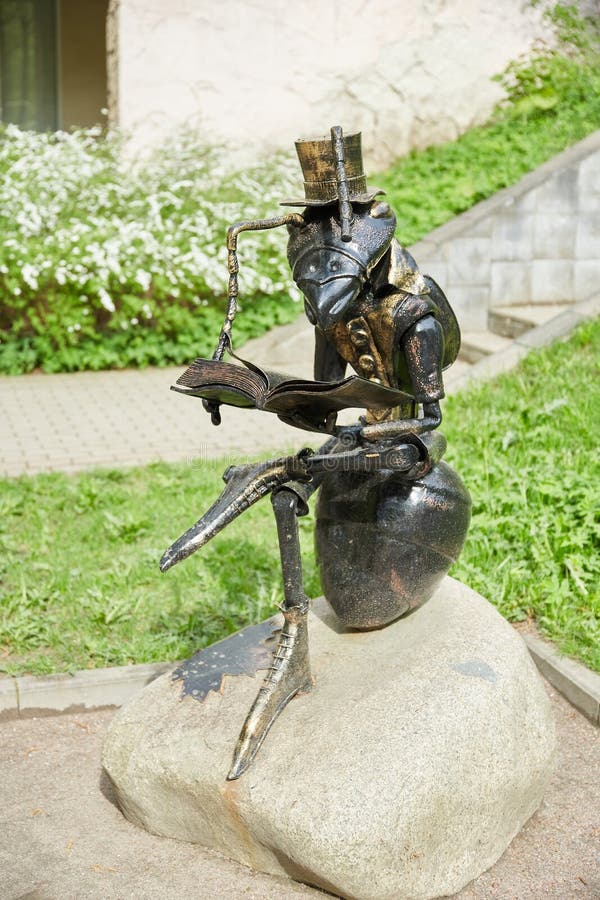 Statue of a Huge Ant Sitting on a Stone Stock Photo - Image of macro ...