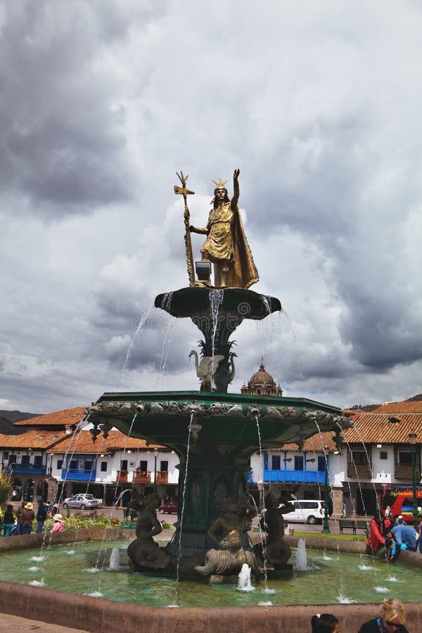 Statue Inka Square Cusco, Peru Stockbild - Bild von piazza, spanisch ...