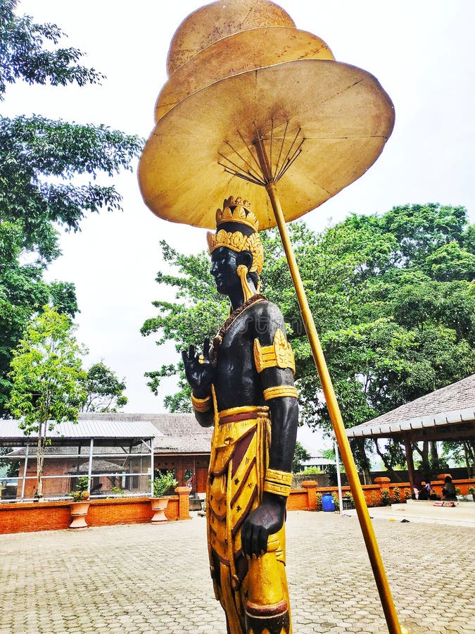 Statue of the Java King in Indonesia Stock Photo - Image of king ...