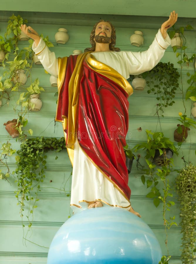 Statue of jesus christ stock image. Image of christ, memorial - 25242317