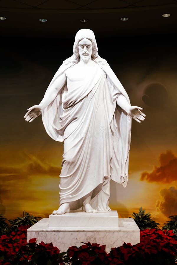 Statue of Jesus Christ Inside the Washington DC Temple of the LDS ...