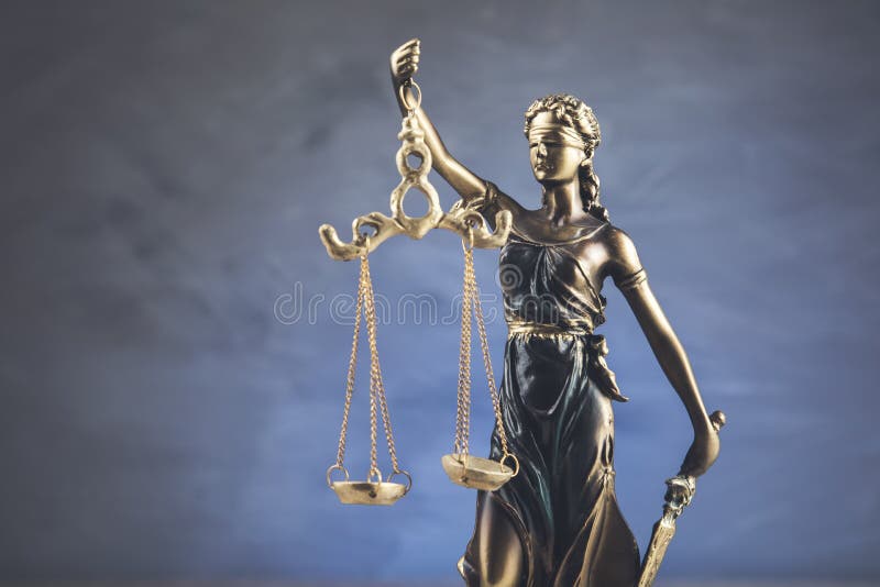 The statue of lady justice stock image. Image of mallet - 268000223