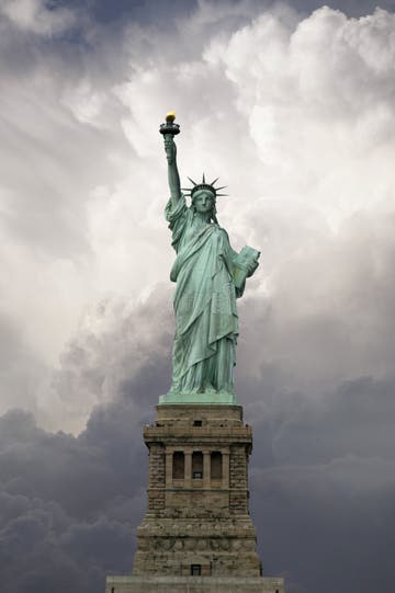 Statue of Liberty Front View Stock Image - Image of eyes, commonwealth ...