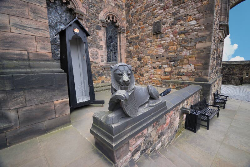 Statue of a Lion in Edinburgh Castle Stock Image - Image of edinburgh ...