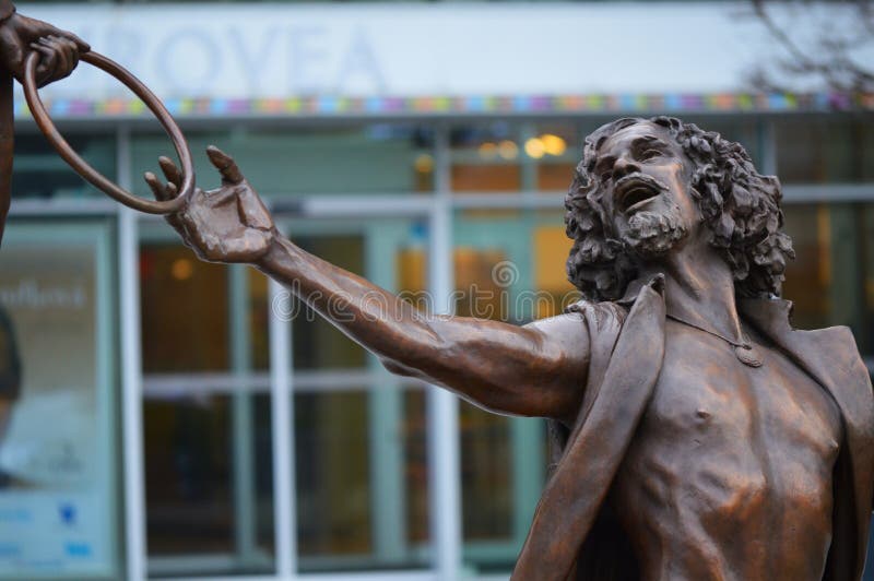 503 Staring Statue Stock Photos - Free & Royalty-Free Stock Photos from ...