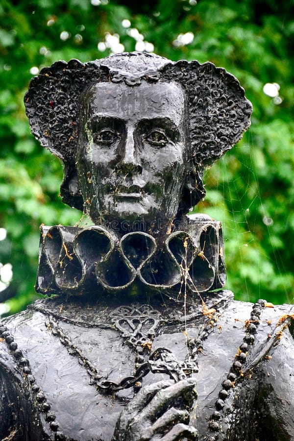 Mary, Queen of Scotland, Linlithgow, Scotland Editorial Photography ...