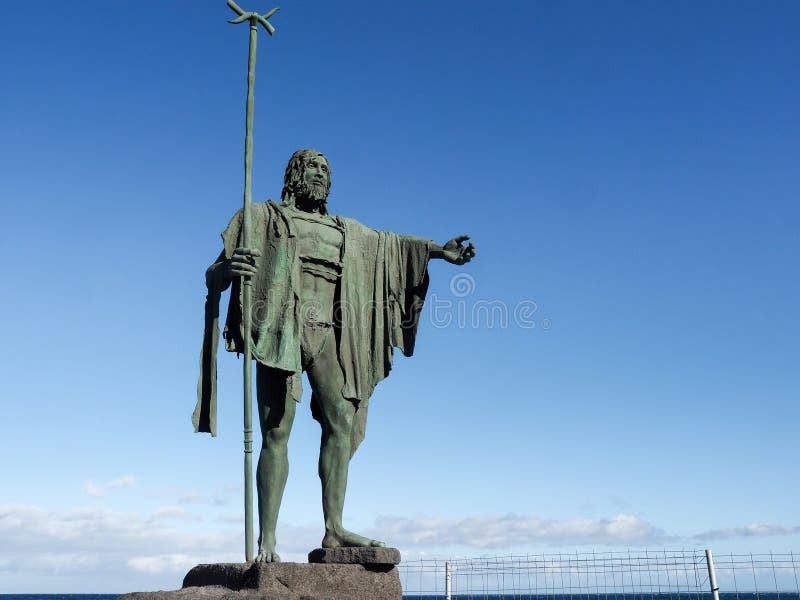 Statue of the Native Aborigine of the Canaries Editorial Photography ...
