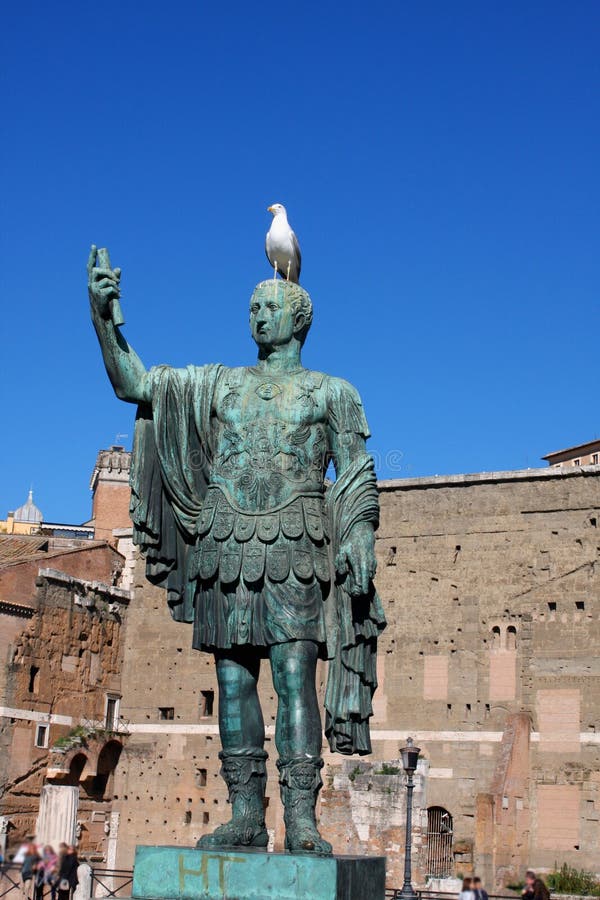 Statue of Neron in Anzio stock image. Image of looking - 153300383