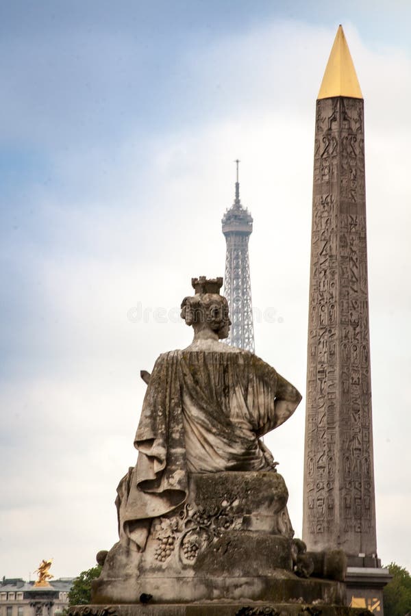 Statue in Paris stock image. Image of obelisk, city, landmark - 34833395