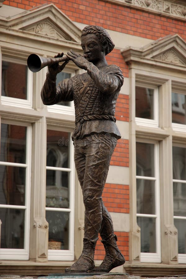 Statue of Pied Piper stock photo. Image of nger, pyrmont - 2074848