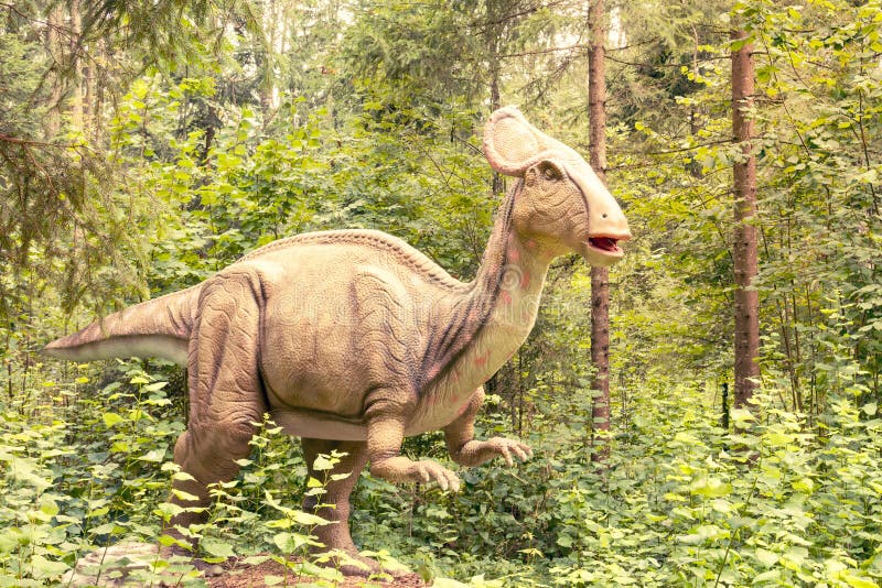 Statue of a Real Looking Dinosaur Stock Image - Image of trees ...