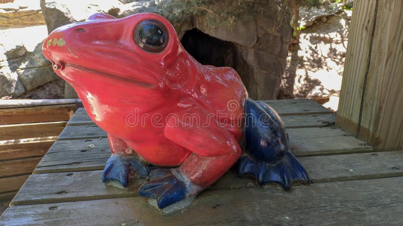 Statue of a Red and Blue Frog Stock Photo - Image of decoration, frog ...