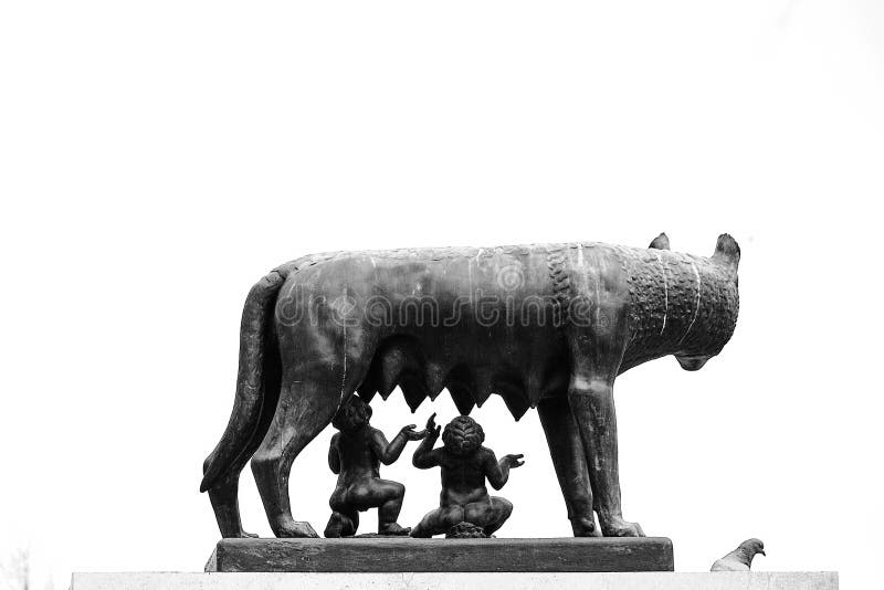 Statue of Romulus and Remus Editorial Image - Image of sculpture ...