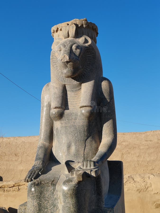 Statue of Sekhmet. Temple of Mut Editorial Photography - Image of ...