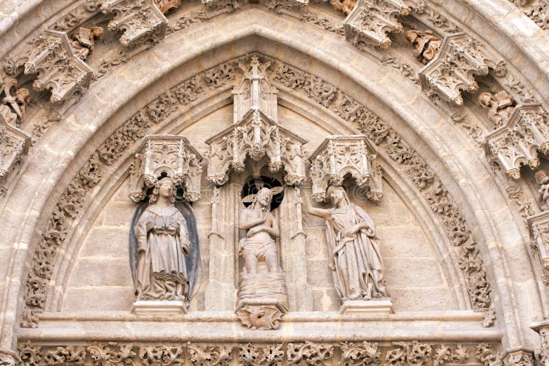 Statue, Spain stock image. Image of church, religion - 10780375