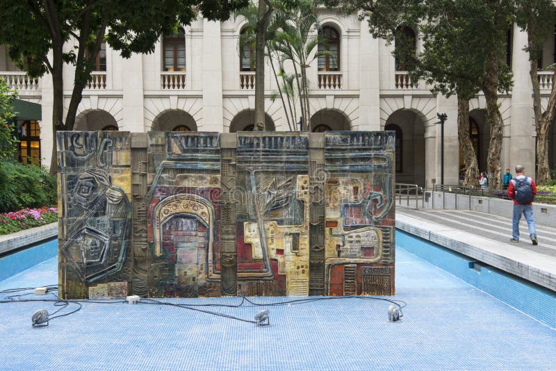 Statue square in Hong Kong editorial photography. Image of artistic ...