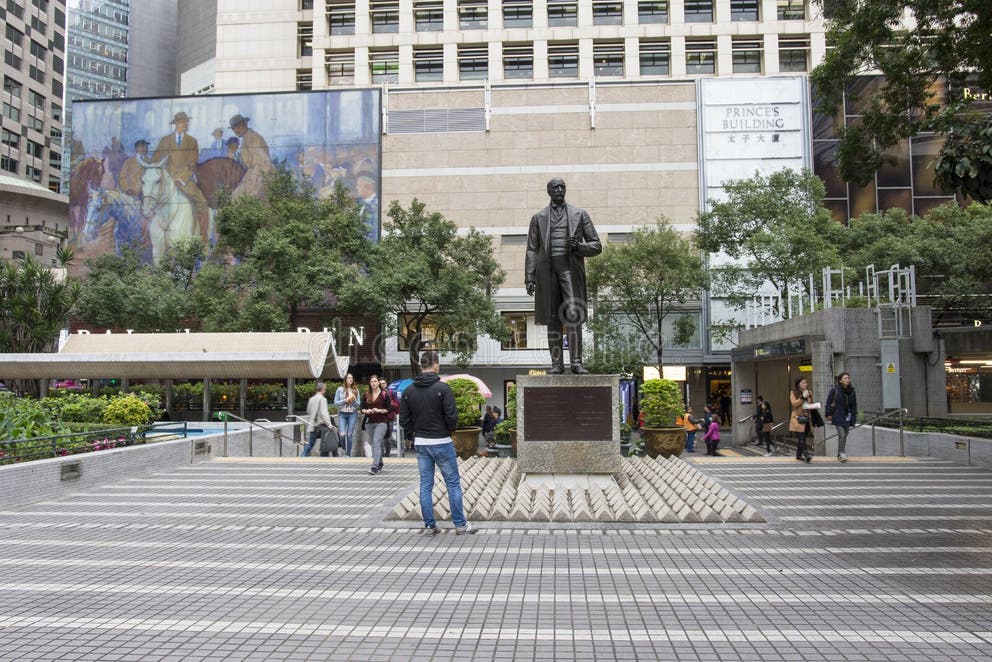 Statue square in Hong Kong editorial image. Image of landmark - 84623090