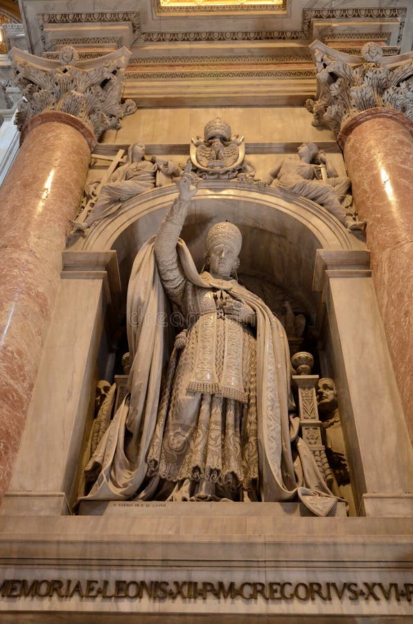 Ancient Pope Stature in Close Up Stock Image - Image of portrait ...