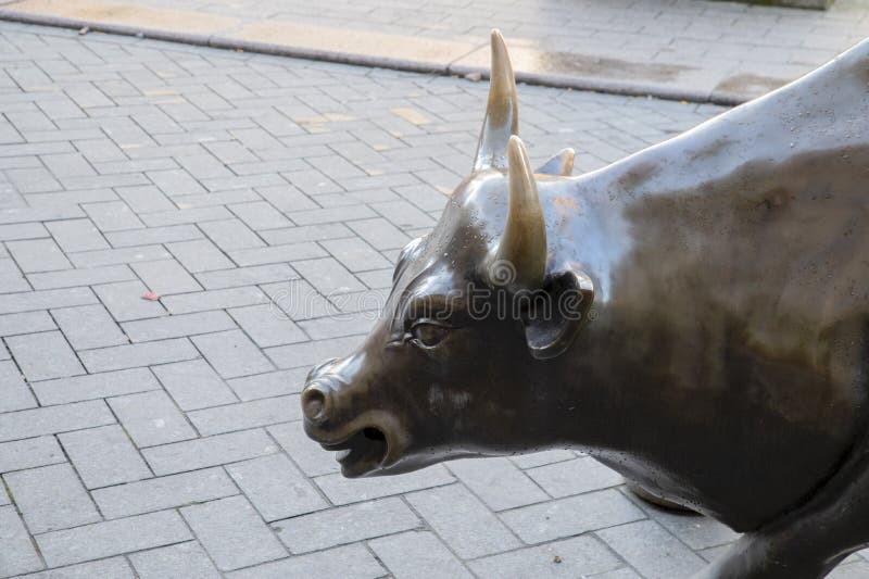 Statue Stier at Amsterdam the Netherlands 2-1-2023 Editorial Stock ...