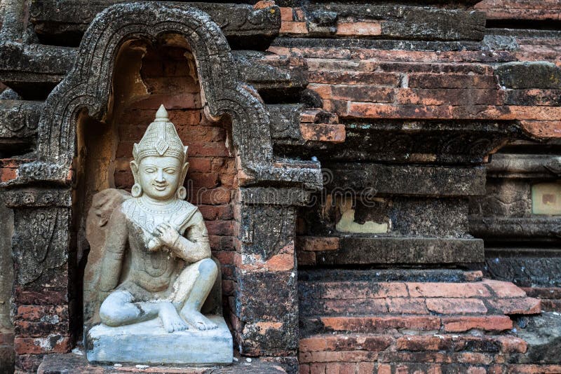 Statue on a Wall in Bagan, Myanmar Stock Photo - Image of monument ...