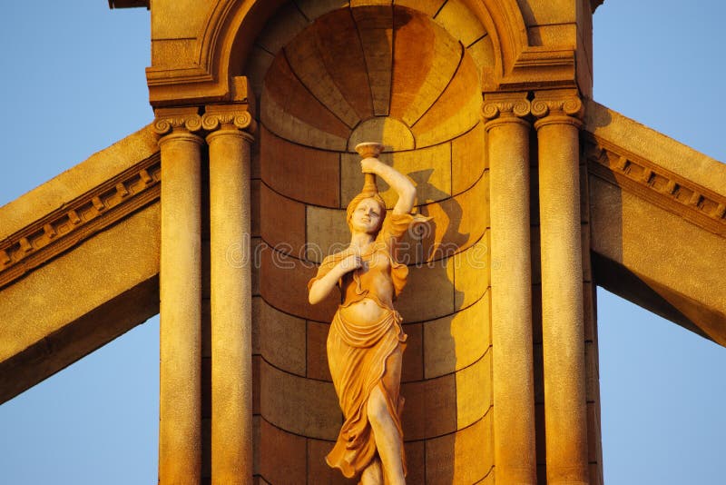 The Statues on the Building Stock Photo - Image of cathedral, building ...