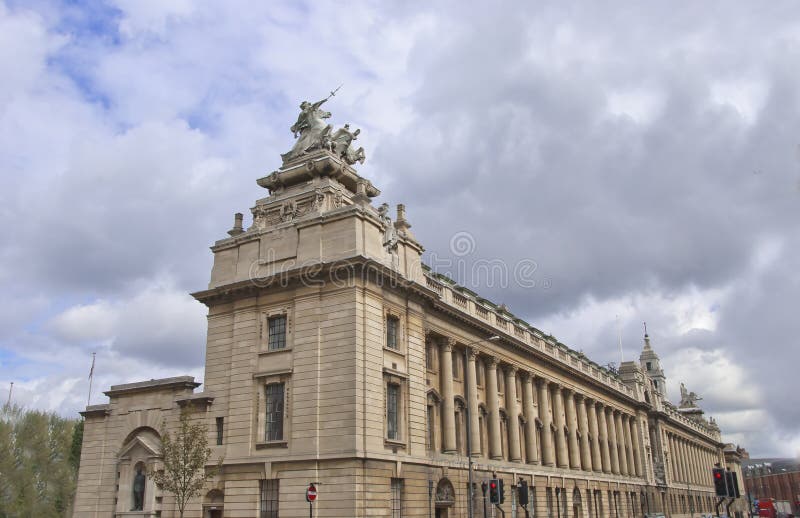 Hull City Hall stock image. Image of tower, hull, dome - 20990663