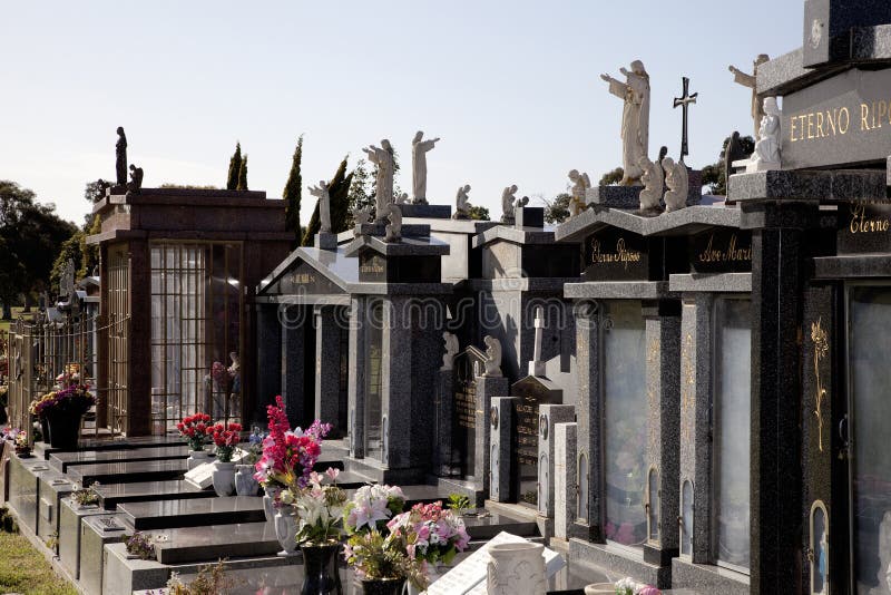 Statues stock image. Image of religion, grave, buriel - 35889895