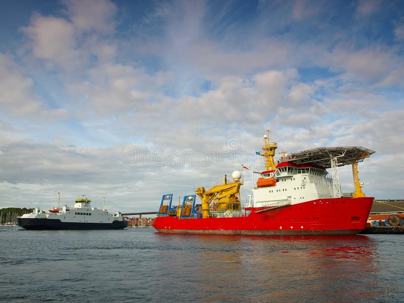 Offshore Rescue Vessel Sailing Out Stock Photo - Image of boats ...