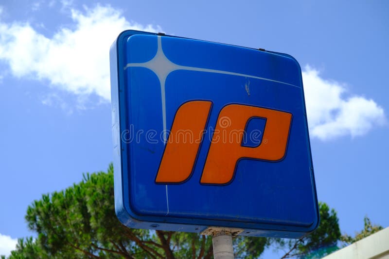 Stazione Di Servizio Del IP Immagine Stock Editoriale - Immagine di ...