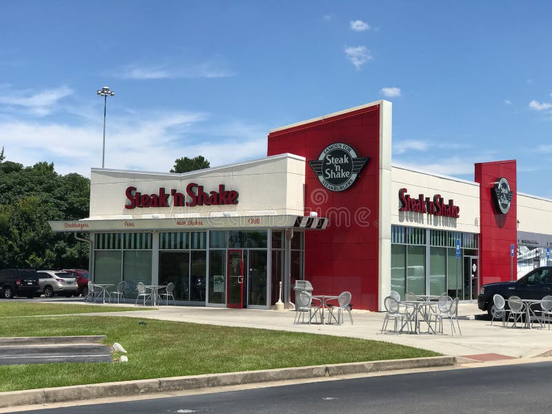 Steak 'n Shake editorial photo. Image of franchise, dinner - 30772341