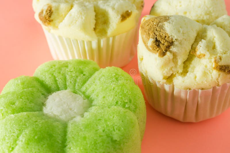 Ang ku steam cake stock image. Image of kuih, bean, nyonya - 8945649