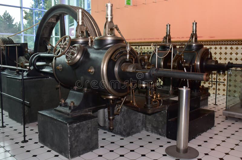 Functional Steam Locomotive Stock Image - Image of steam, railroad ...