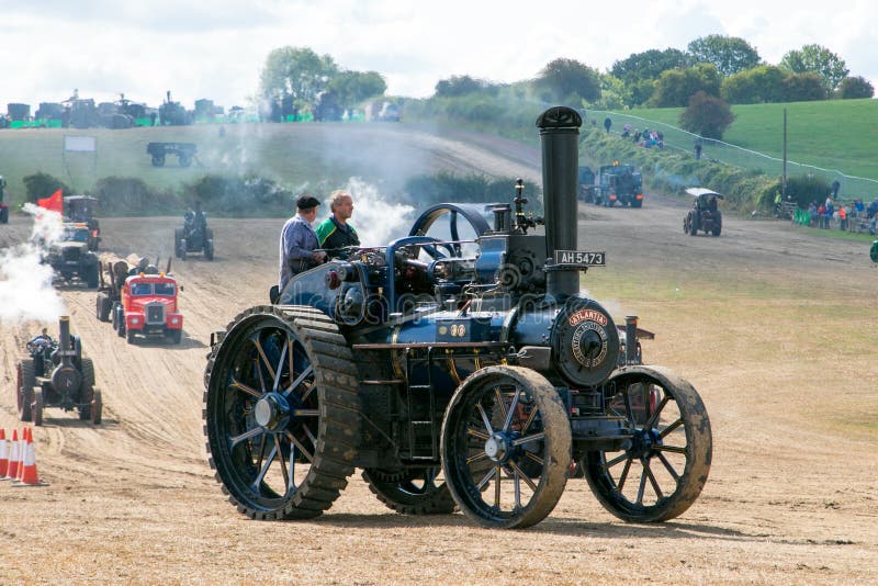 Steam traction engine editorial image. Image of england - 125025150