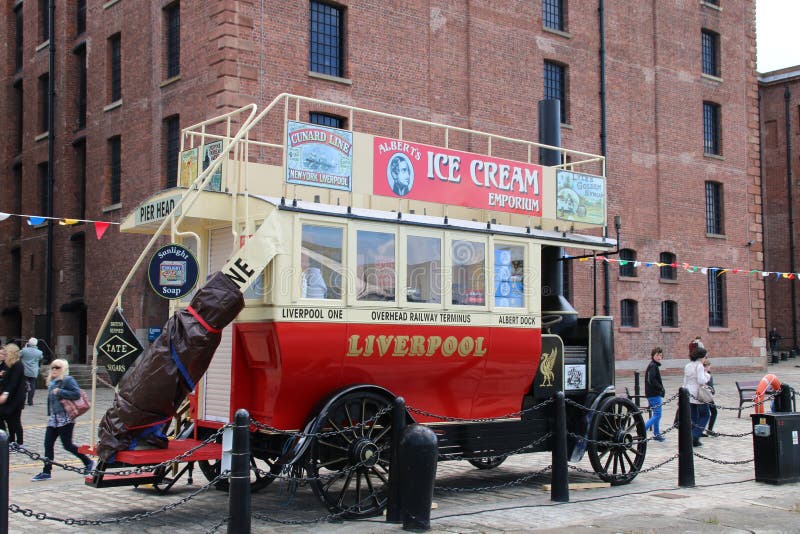 Steam Traction editorial photography. Image of cream - 54725497