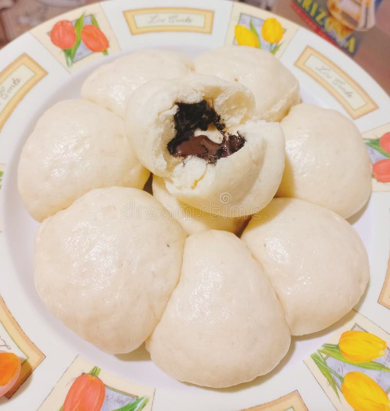 Steamed Buns with Chocolate Stock Image - Image of meal, fruit: 270505871