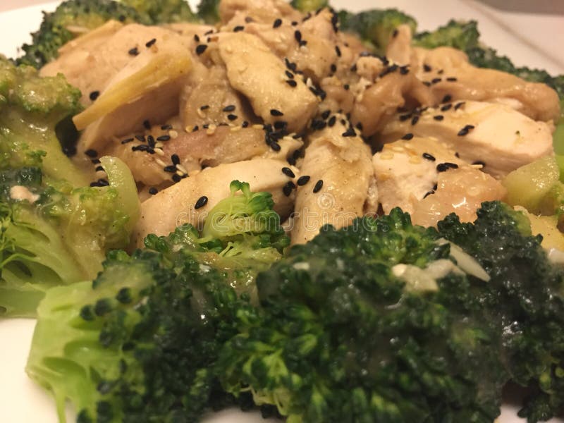 Steamed Chicken and Broccoli Stock Image - Image of asiafood, cuisine ...
