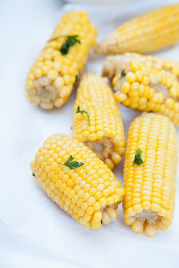 Steamed corn on the cob stock photo. Image of eating - 33285996