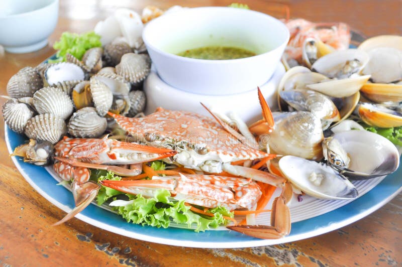 Steamed Crab and Steamed Shell Stock Image - Image of meal, shell: 70451711
