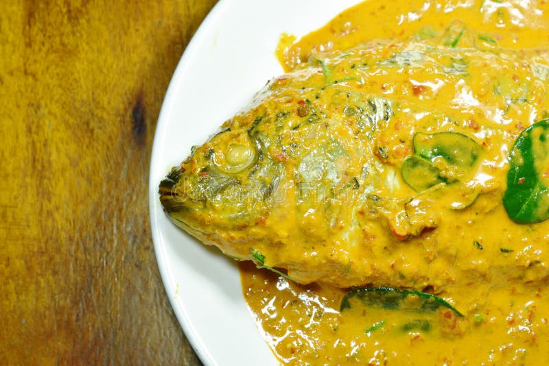 Steamed Red Mango Fish with Vegetable Topping Slice Ginger Dipping ...