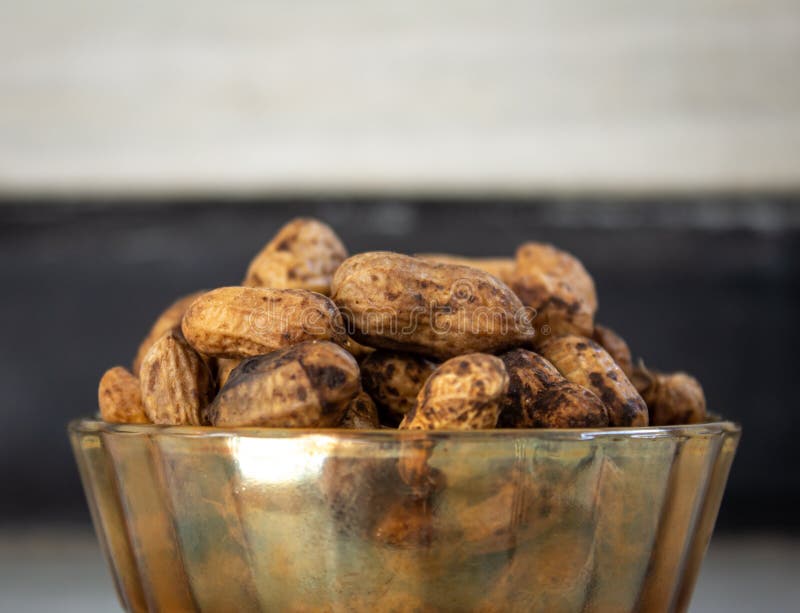 Steamed Peanuts in a Glass Bowl. Groundnuts Unpeeled in a Bowl Stock ...